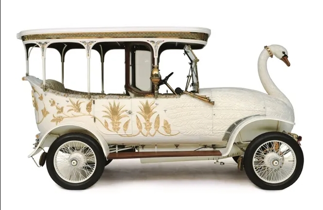 Встречайте: Brooke 25/30HP Swan Car! История о том, как один богач ...